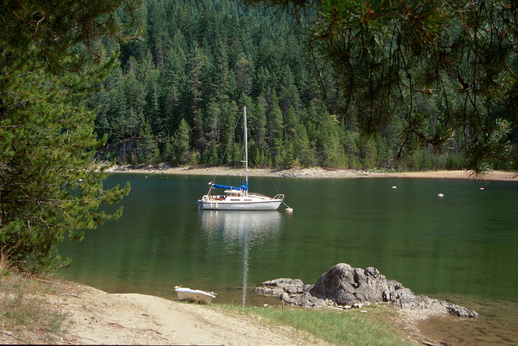 Pilot Bay Park | BC Parks